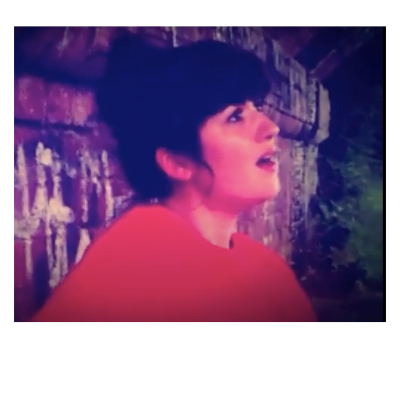 Helen McNulty - Irish Contemporary Artist, Storyteller, Marketer